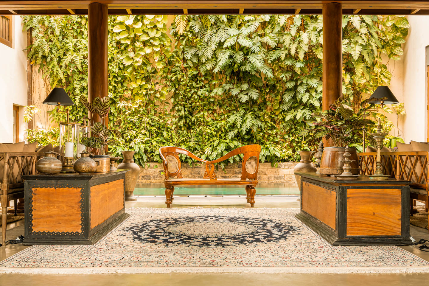 Ishq Colombo | Ceylon Haven | Best Rates Available